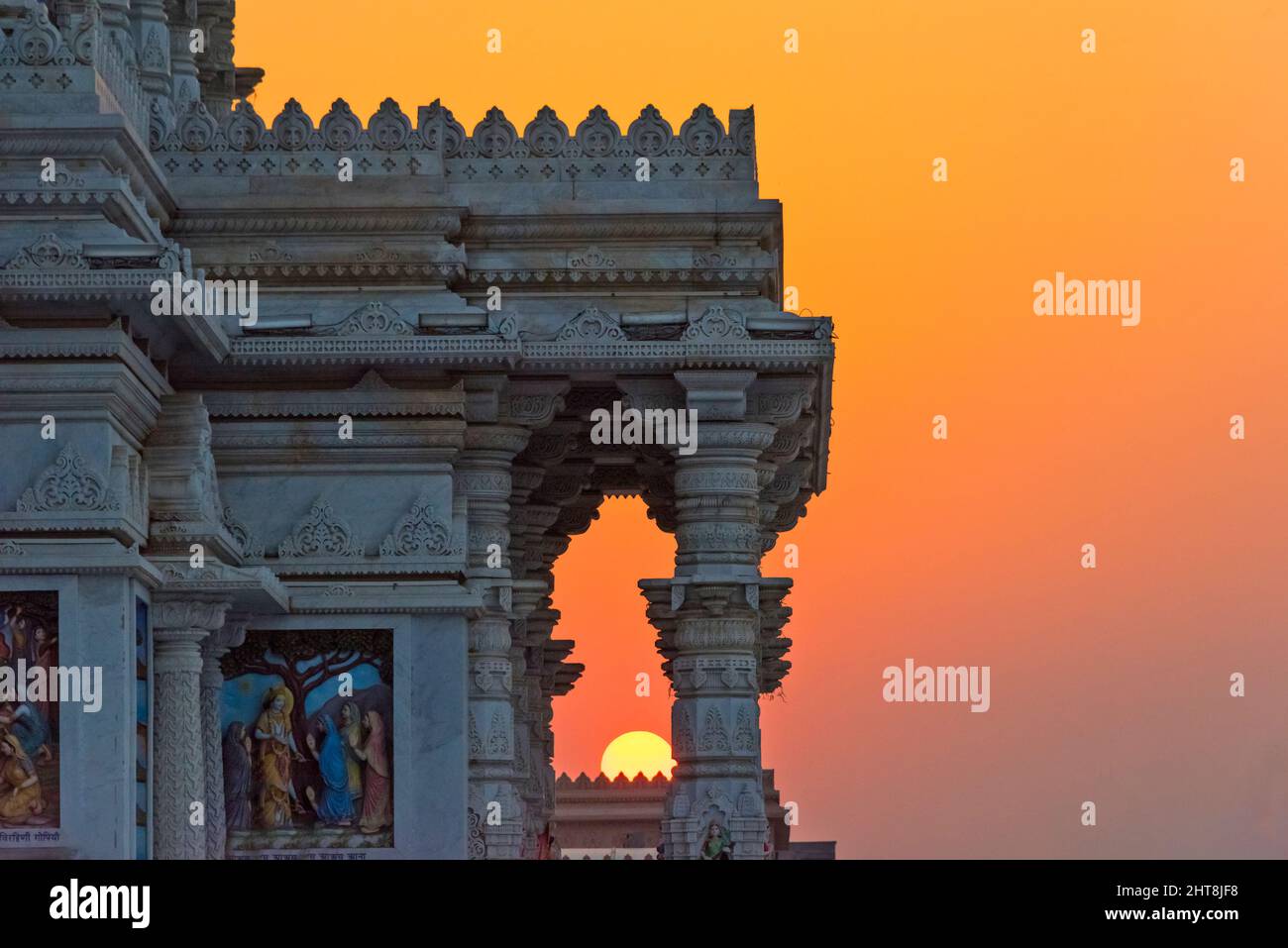 Prem Mandir at sunset, Vrindavan, Mathura District, Uttar Pradesh ...
