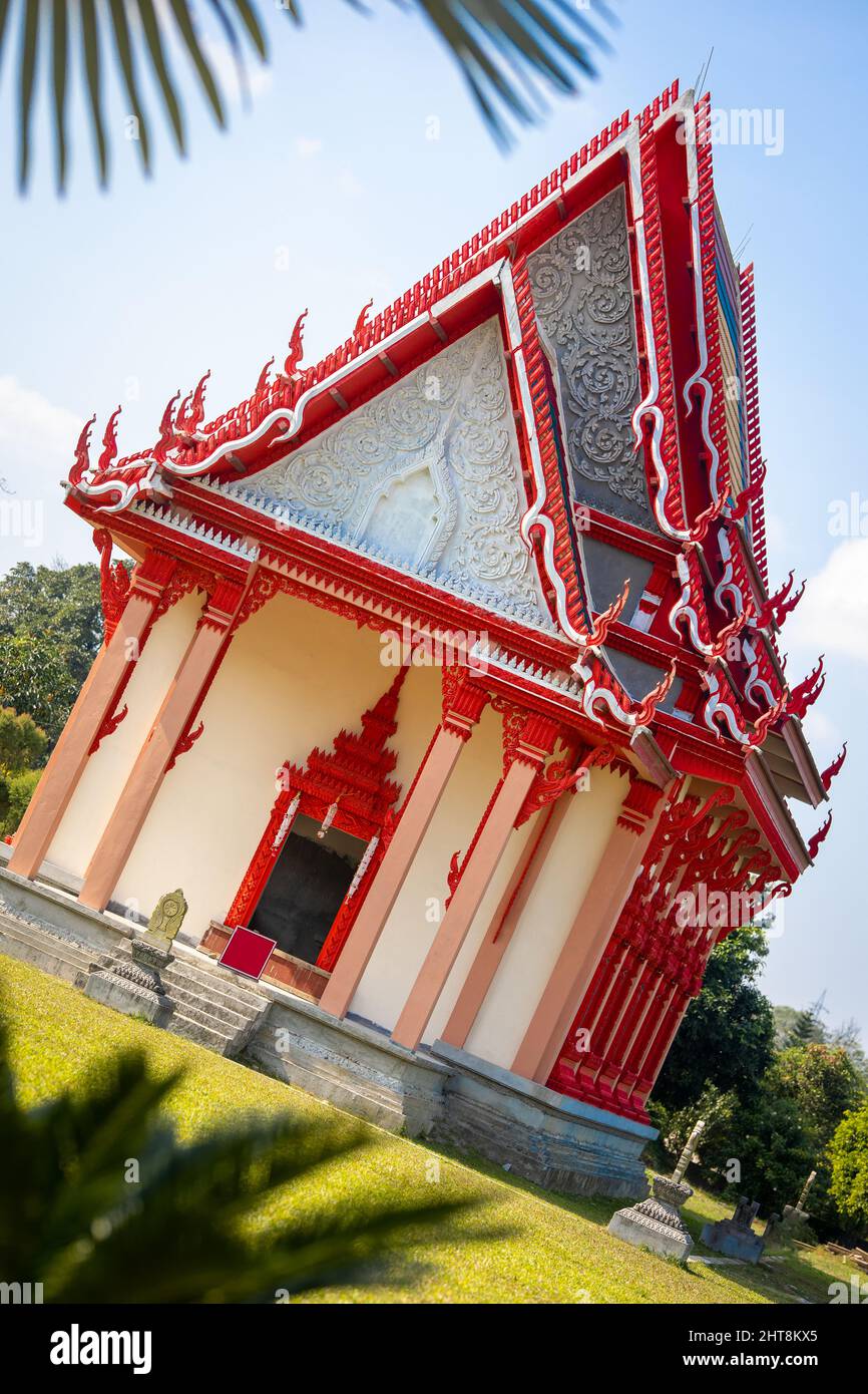 Vertical shot of a traditional Indian temple house Stock Photo - Alamy