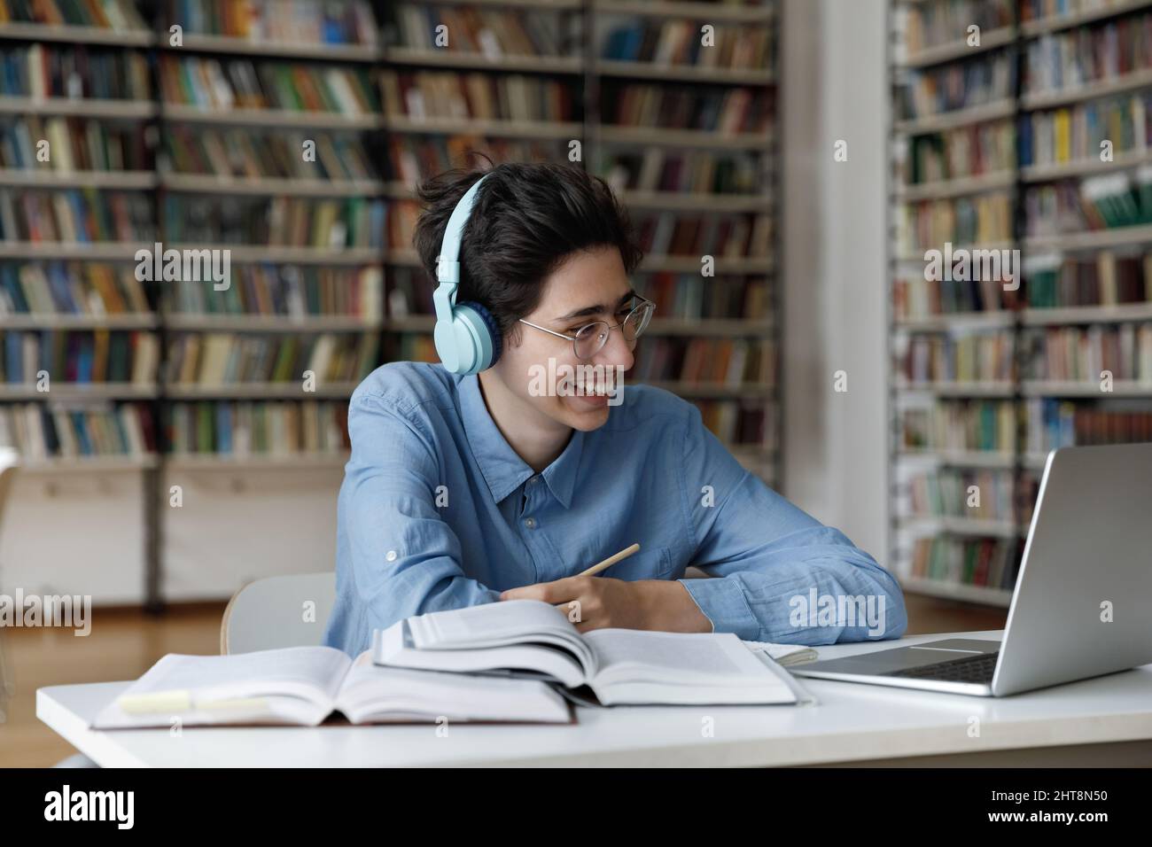 Young jewish boy hi-res stock photography and images - Alamy