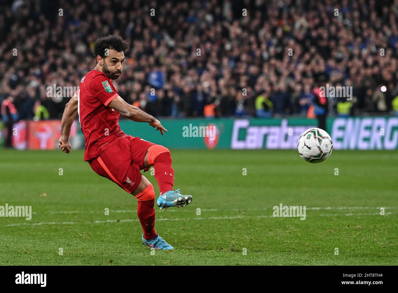 Mohamed Salah #11 of Liverpool scores his penalty Stock Photo - Alamy