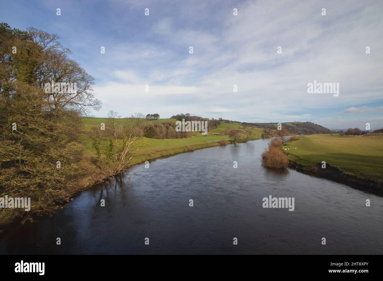 The River Lune near Lancaster in Lancashire, UK Stock Photo - Alamy