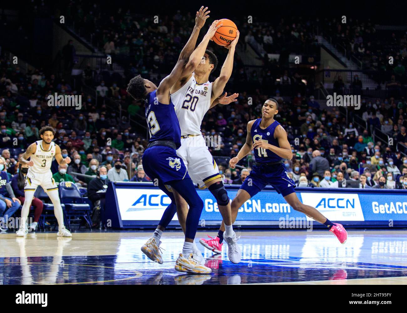 February 26, 2022: Notre Dame forward Paul Atkinson Jr. (20) pivots ...