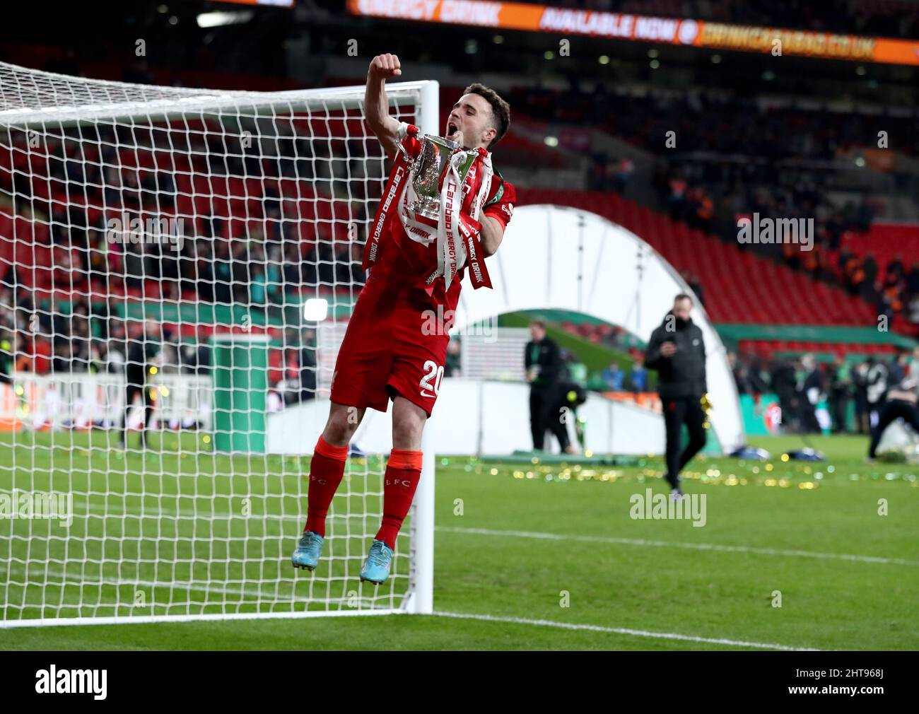 Diogo jota liverpool trophy hi-res stock photography and images - Alamy