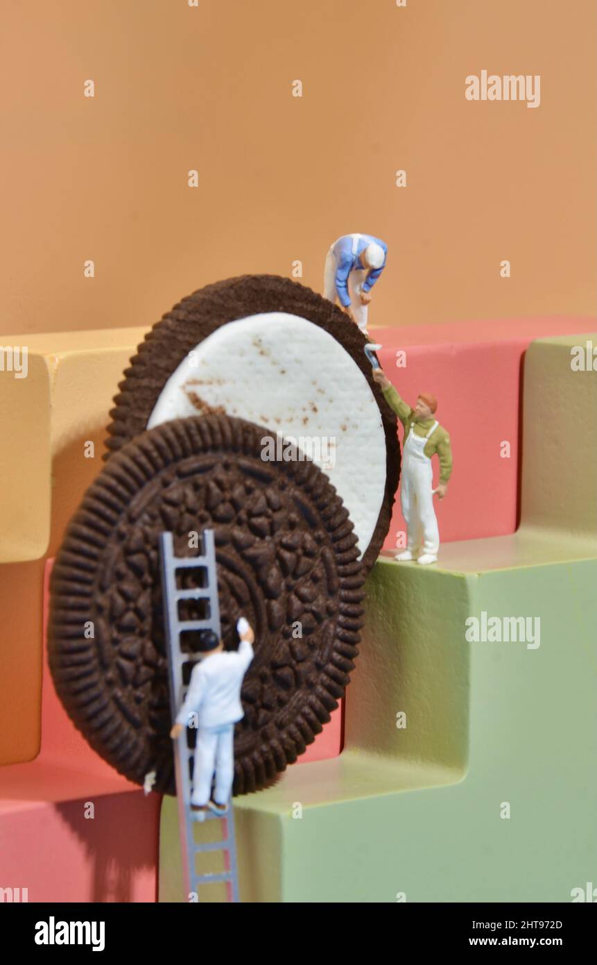 Macro photography of small figurines and objects Stock Photo - Alamy