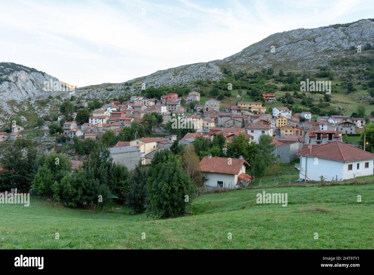 Village sotres hi-res stock photography and images - Alamy