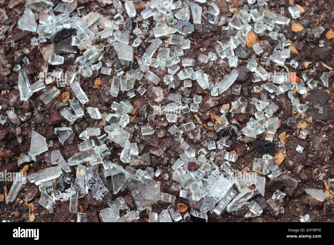 Shattered glass pieces hi-res stock photography and images - Alamy