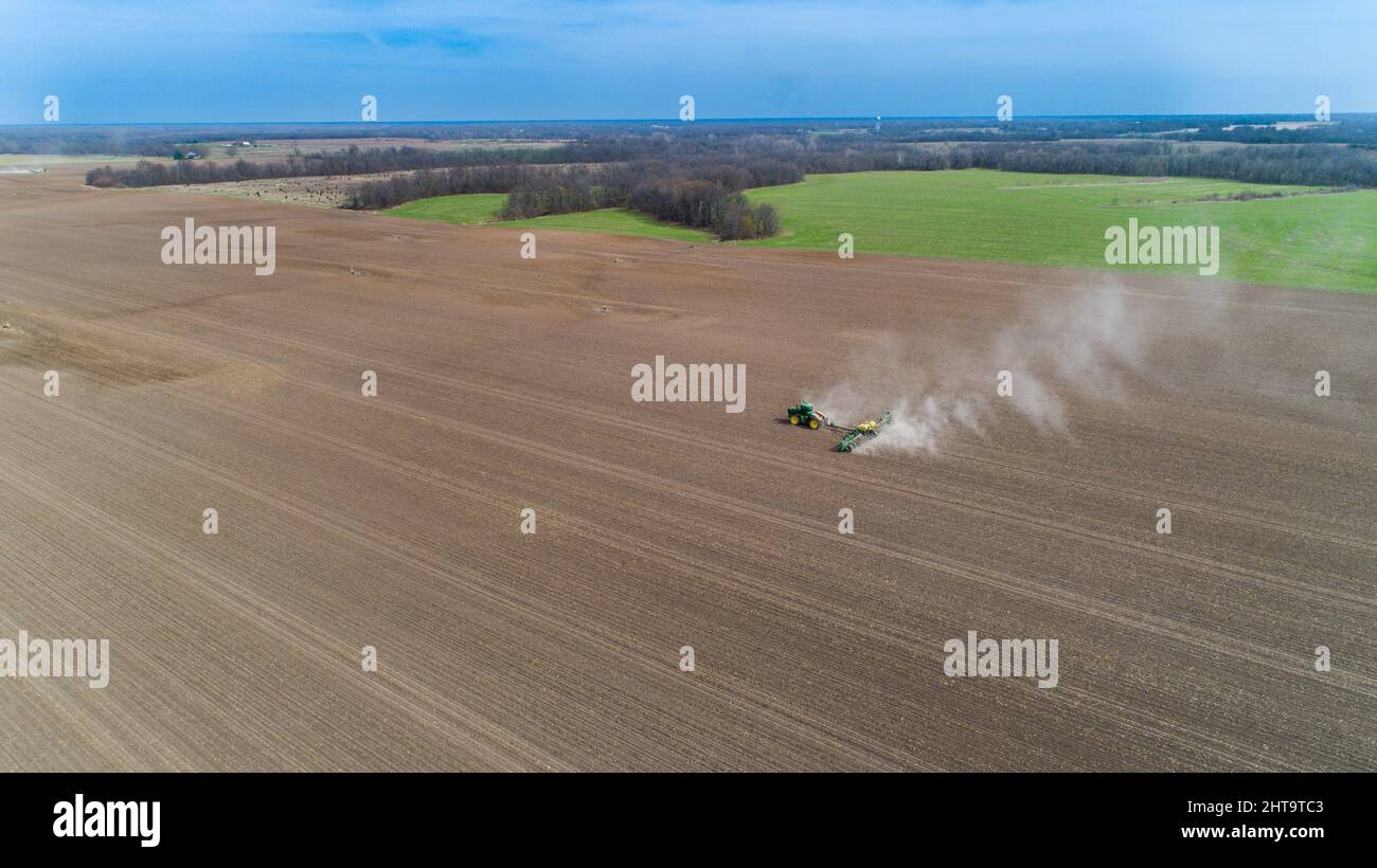 Corn field missouri hi-res stock photography and images - Alamy