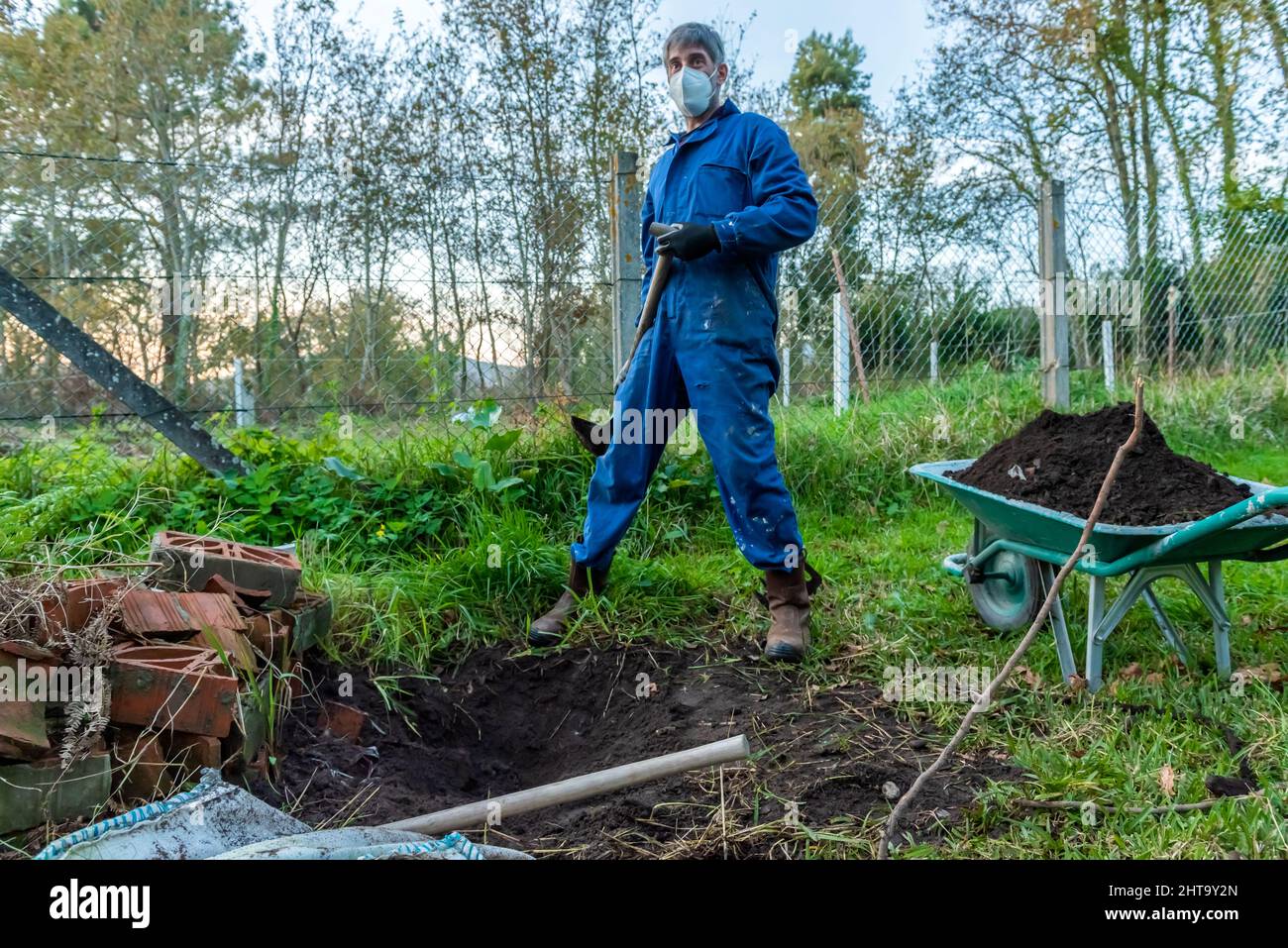 Work plant hi-res stock photography and images - Alamy