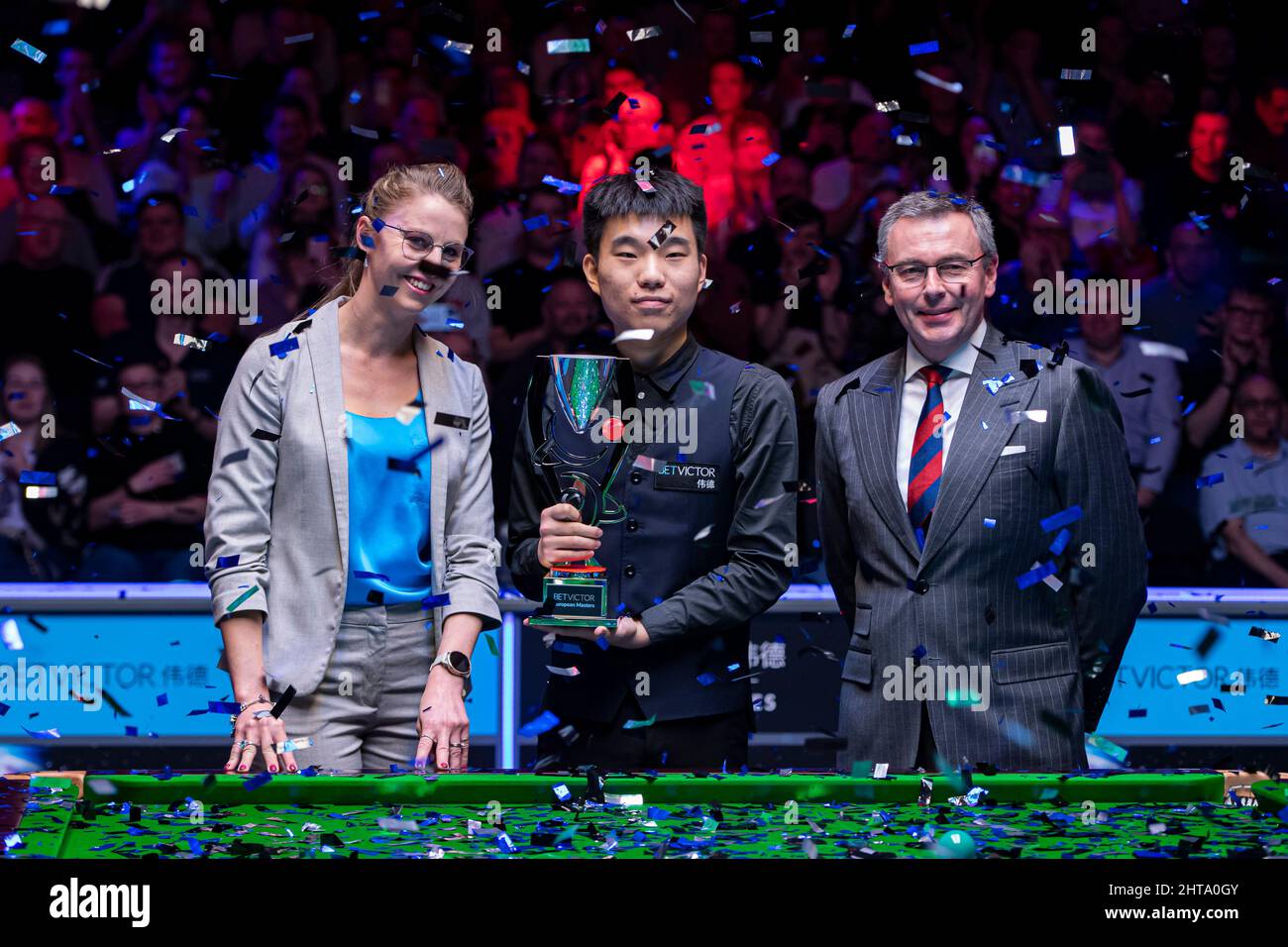 MILTON KEYNES, UNITED KINGDOM. 27th Feb, 2022. Fan Zhengyi won the ...