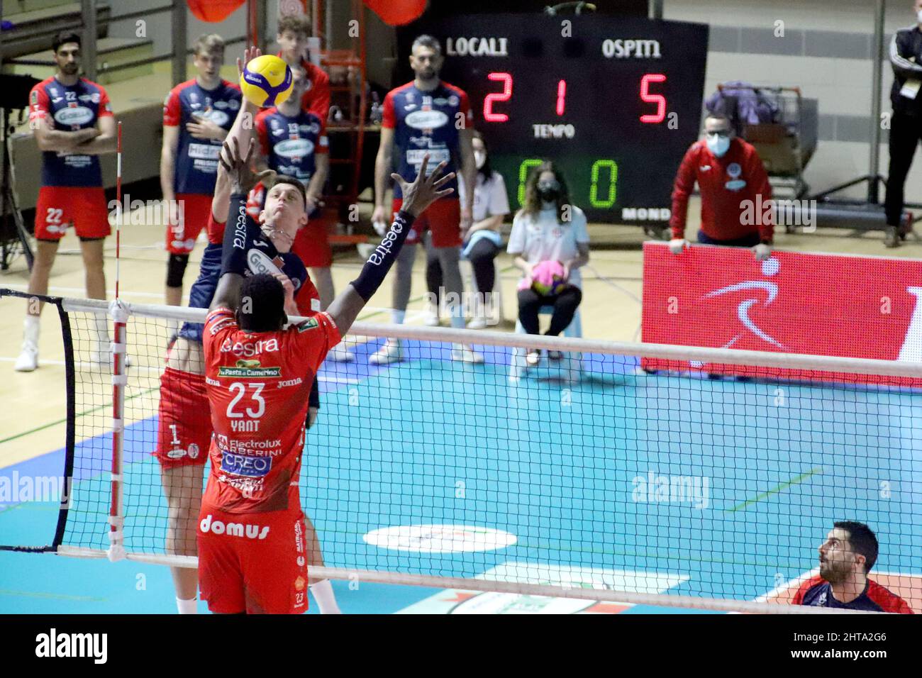 Taranto attack hi-res stock photography and images - Alamy