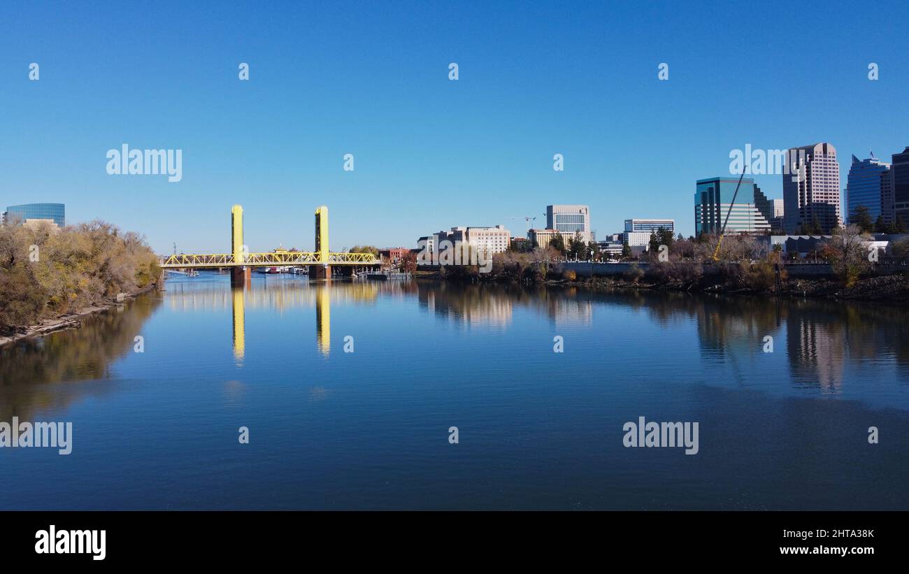 Aerial view of Tower bridge over sacramento river next to the downtown ...