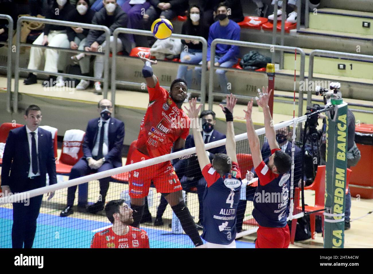 Marlon yant herrera hi-res stock photography and images - Alamy