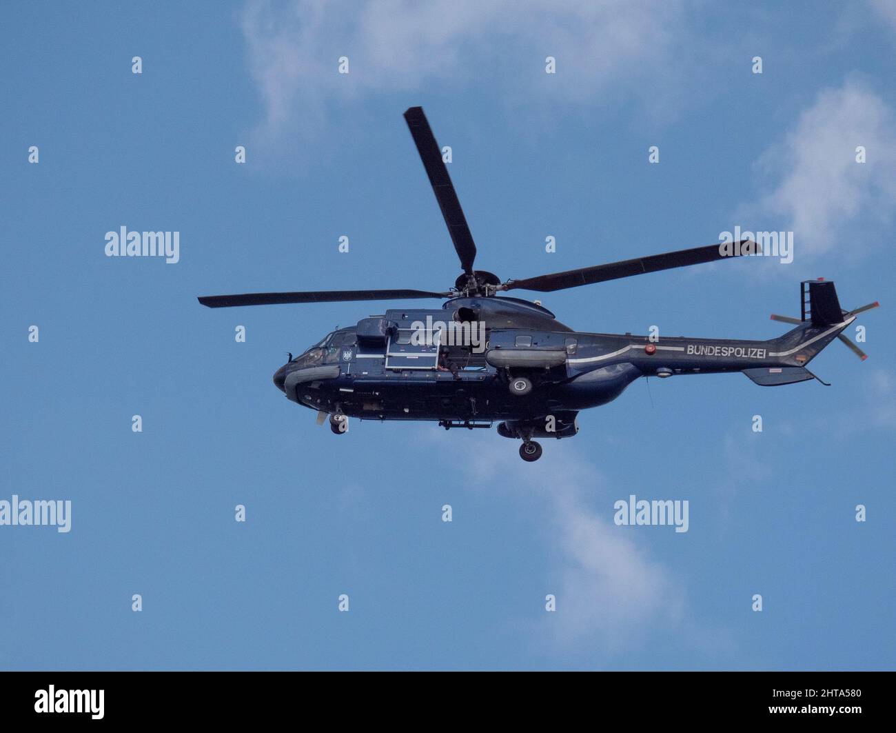 Helicopter door hi-res stock photography and images - Alamy