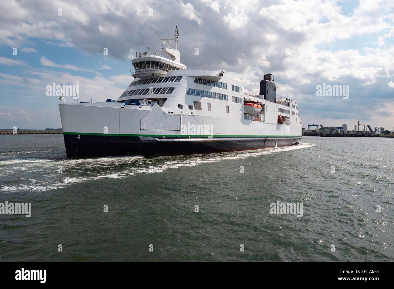 Car ferry on the way to the port Stock Photo - Alamy