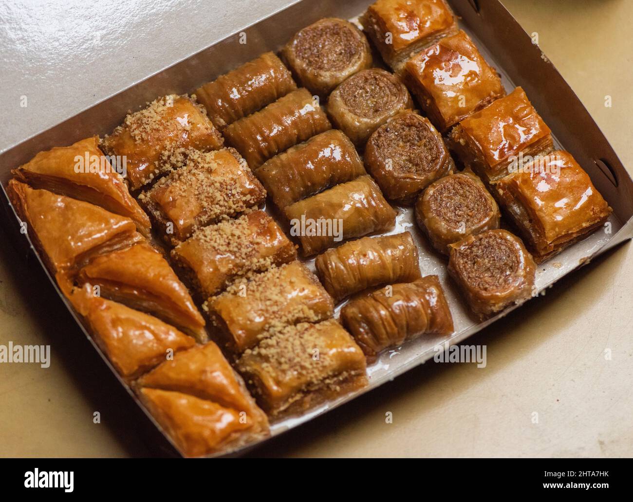 Traditional Middle Eastern sweets Stock Photo - Alamy