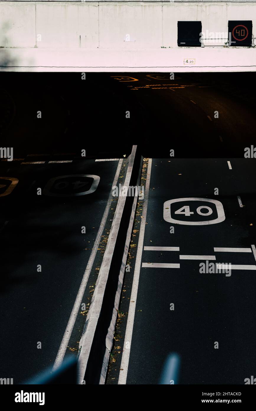 40 speed limit traffic sign painted on the road Stock Photo - Alamy