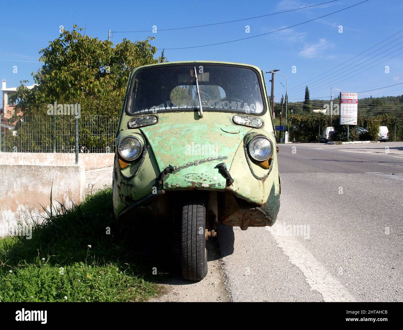 Old mazda truck hi-res stock photography and images - Alamy