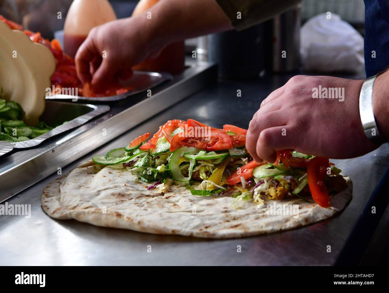 Falafel shop syria hi-res stock photography and images - Alamy