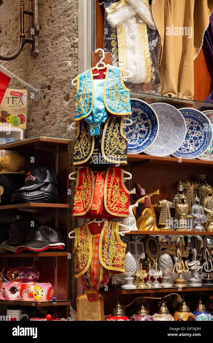 Vertical shot of traditional Turkish cultural goods in a market Stock ...