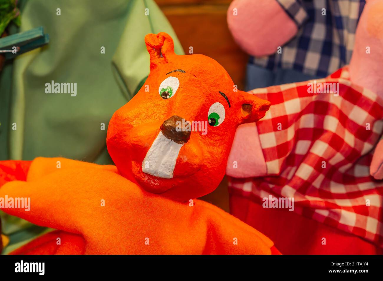 Squirrel hand puppet hi-res stock photography and images - Alamy