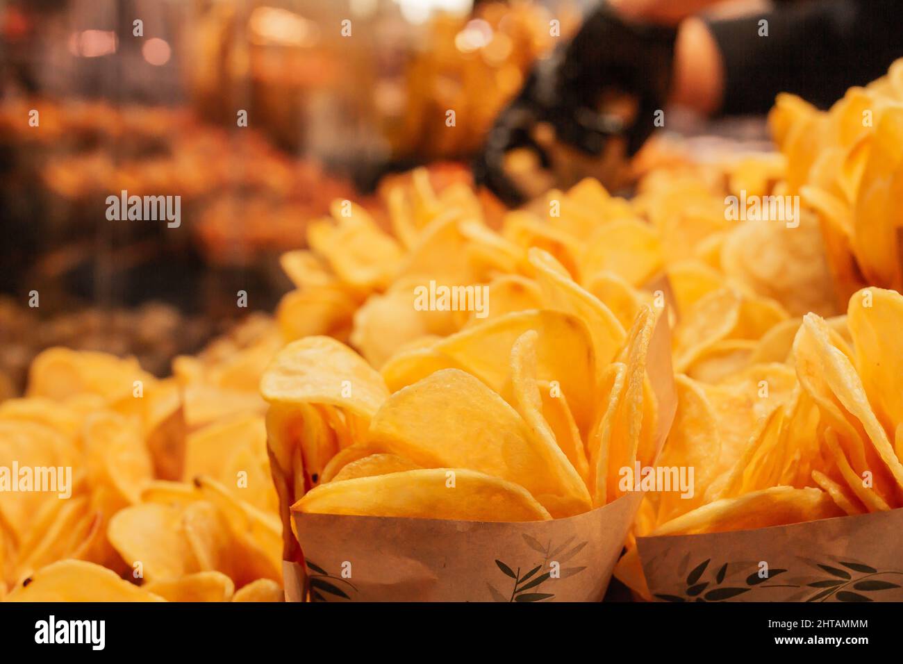 Paper cones tasty french hi-res stock photography and images - Alamy