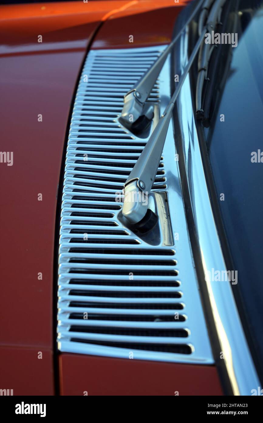 Closeup of windshield wipers of a red classic car Stock Photo - Alamy
