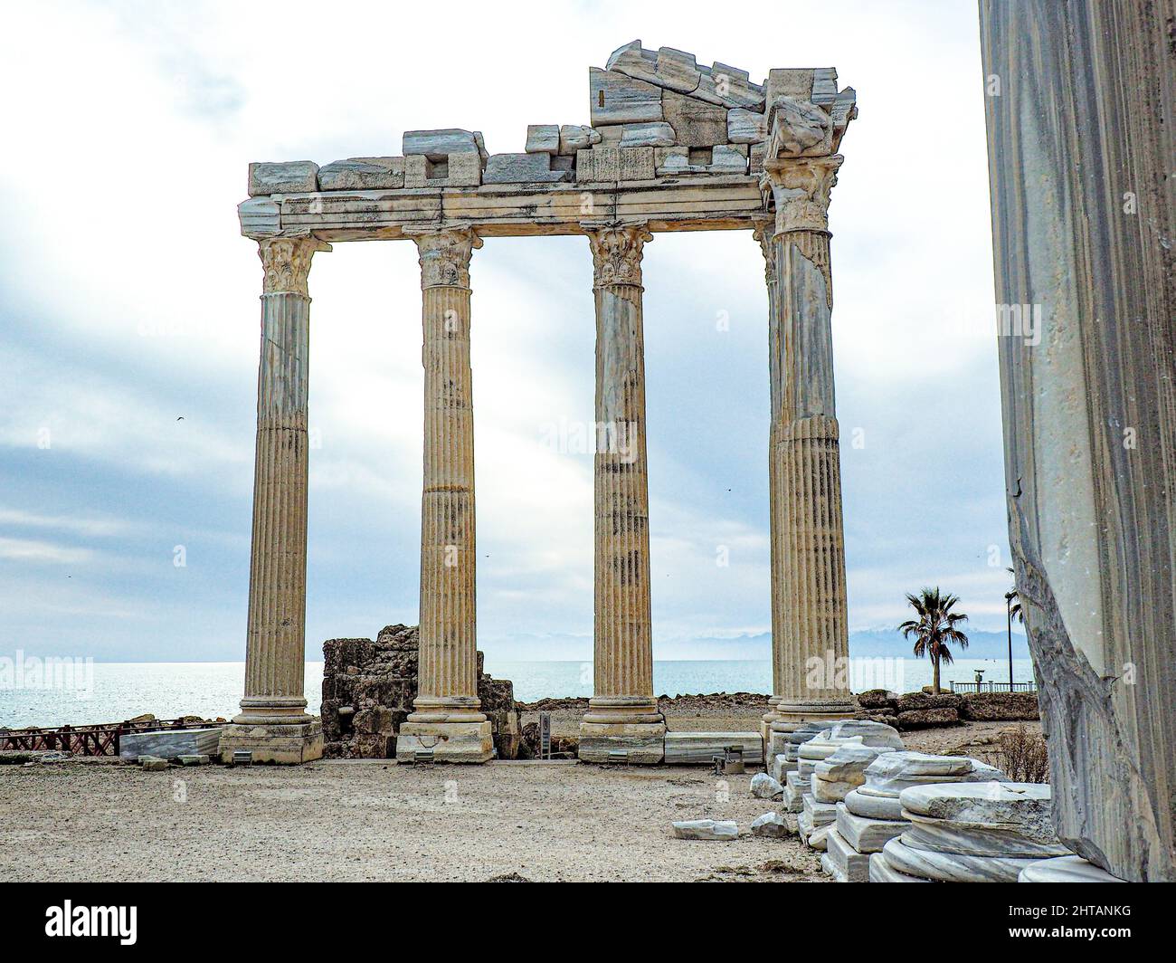 Beautiful view of the ruins of the ancient Greek Temple of Apollon ...