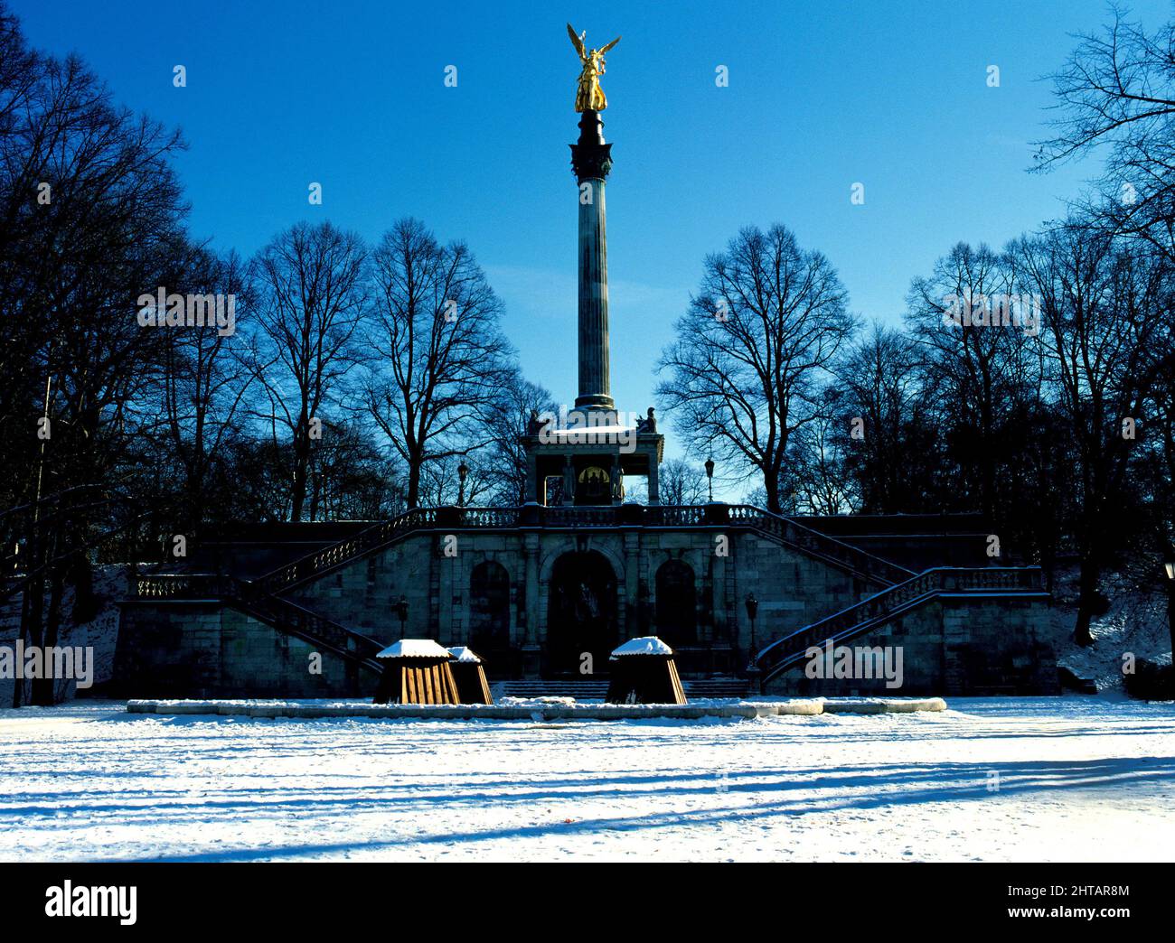 Golden Angel of Peace, Munich, Upper Bavaria, Germany Stock Photo - Alamy