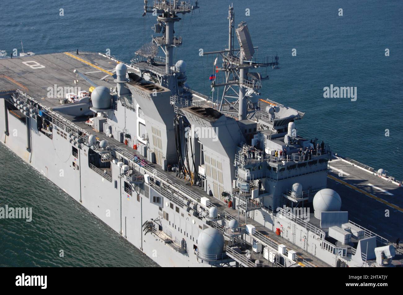 Big navy ship hi-res stock photography and images - Alamy