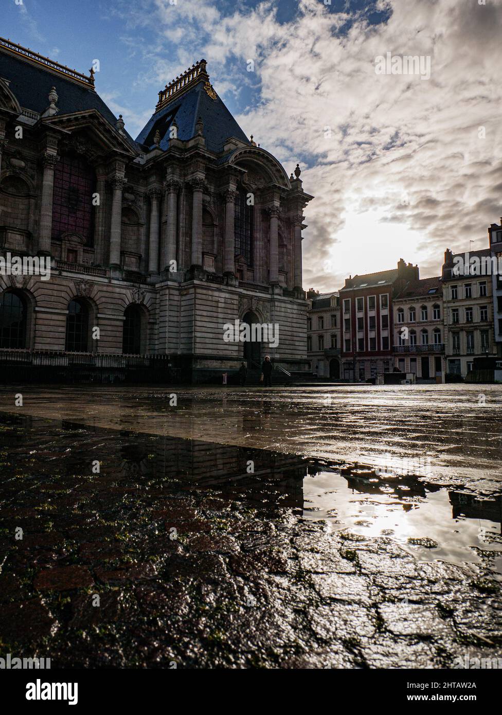 Beautiful city view on rainy day Stock Photo - Alamy