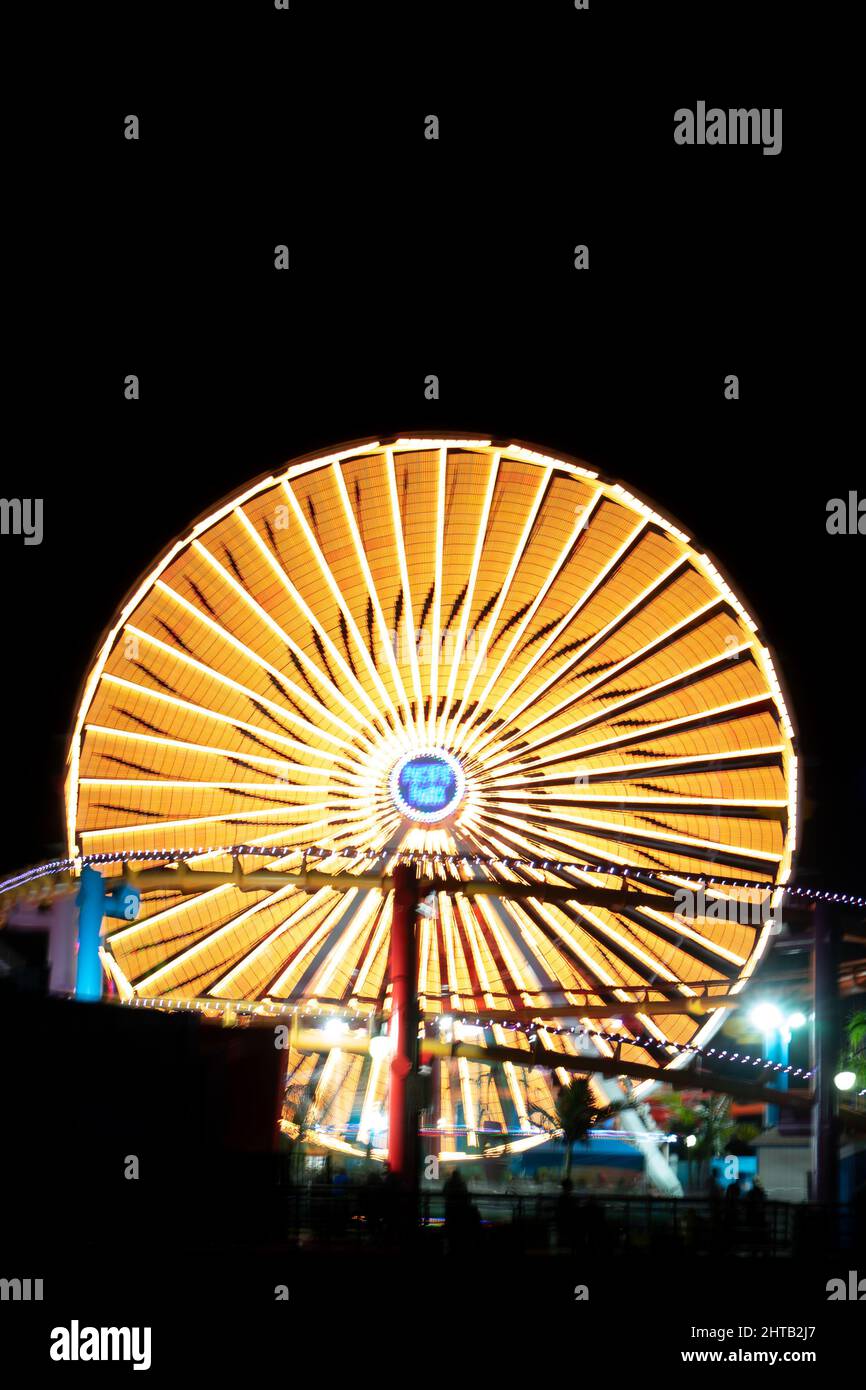 Shot of the Pacific wheel from Santa Monica Pier at night Stock Photo ...