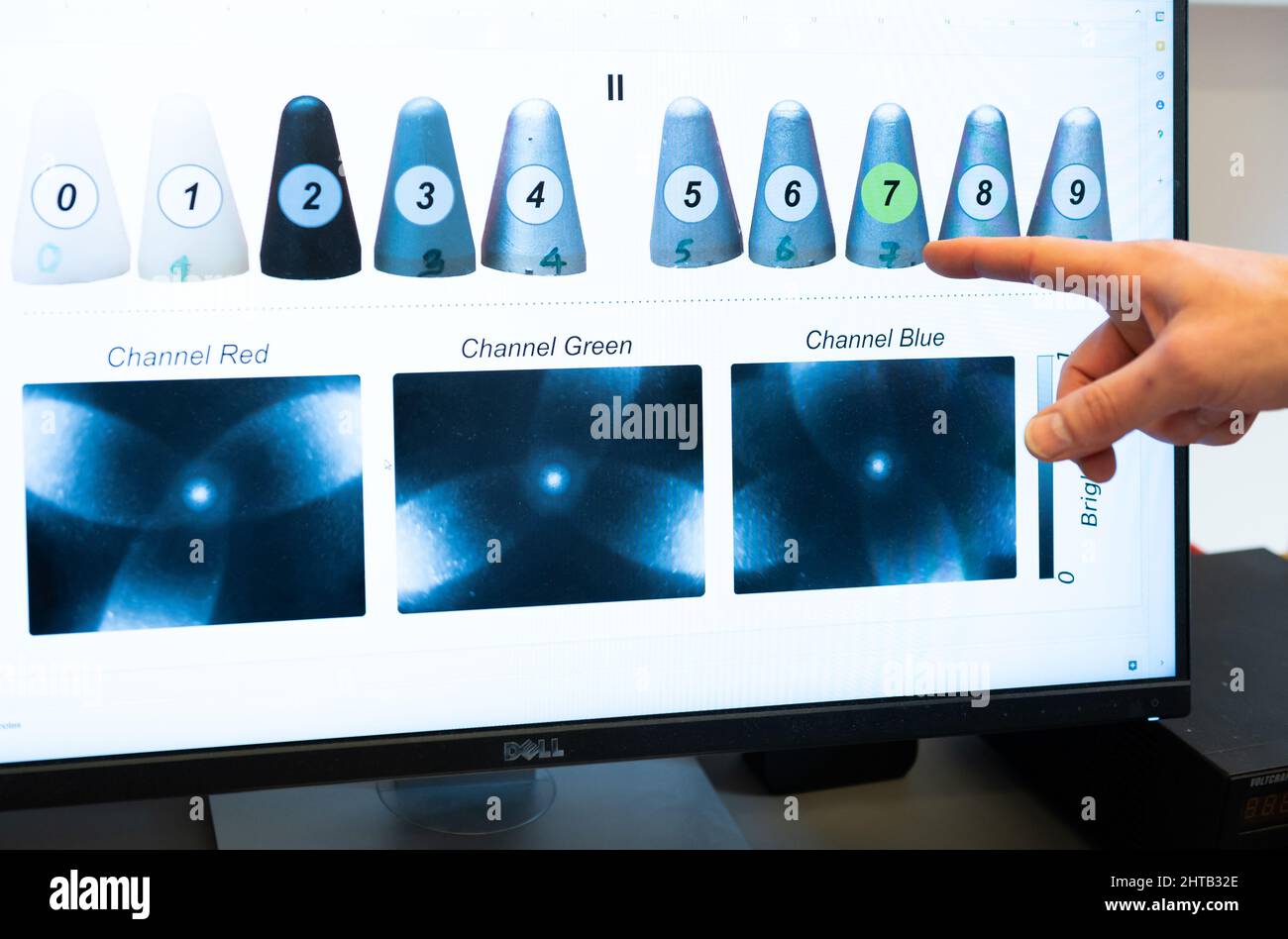 PRODUCTION - 03 February 2022, Baden-Wuerttemberg, Tübingen: Georg ...