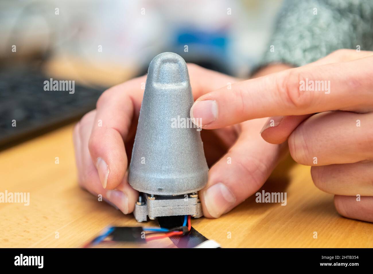 PRODUCTION - 03 February 2022, Baden-Wuerttemberg, Tübingen: Georg ...