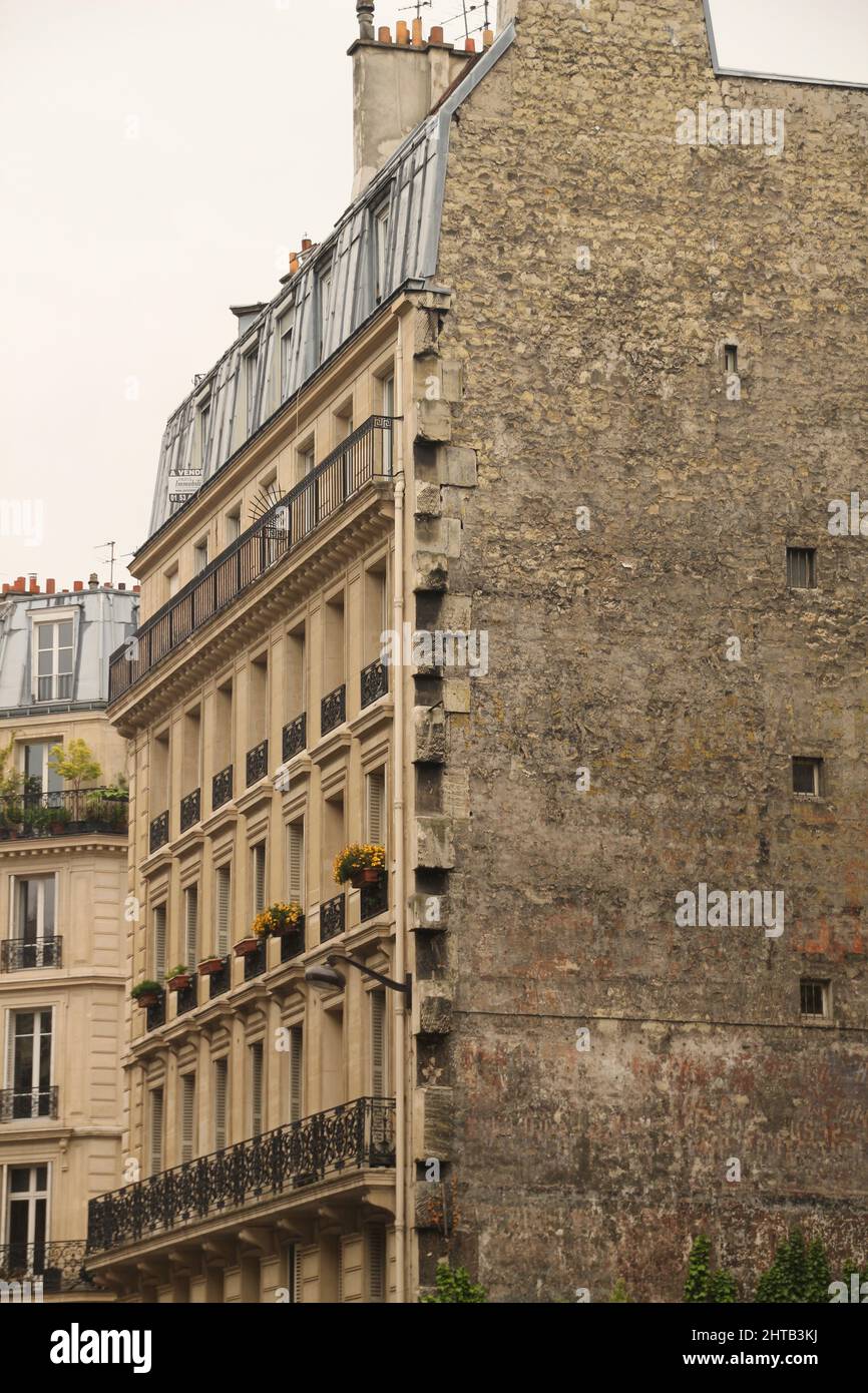 The beautiful and old-style balconies in Paris, French Stock Photo - Alamy