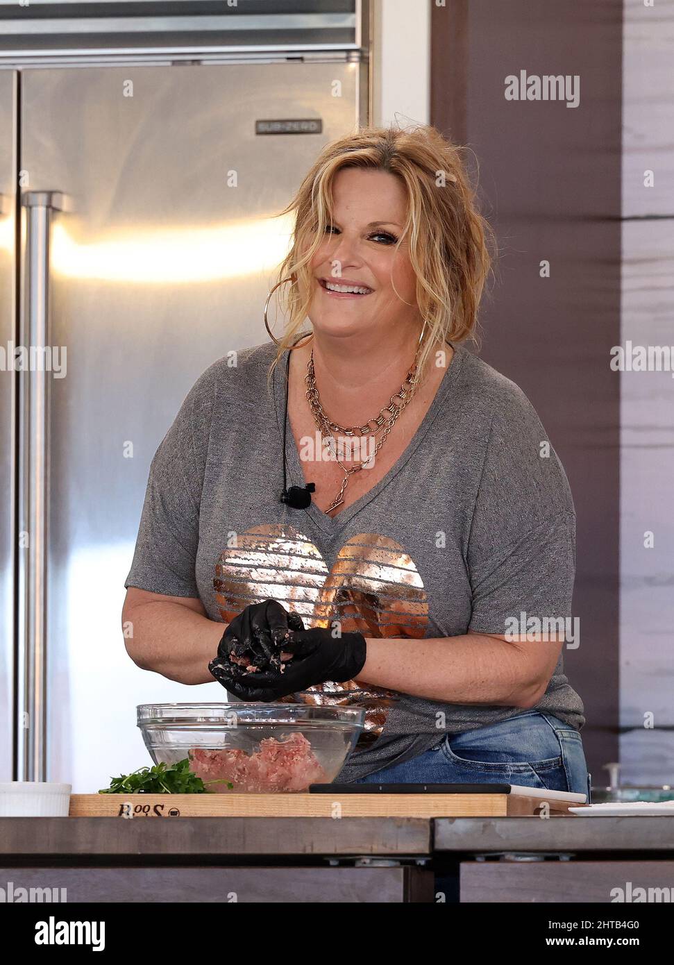 MIAMI BEACH, FL - FEBRUARY 27: Chef Trisha Yearwood is seen during the ...