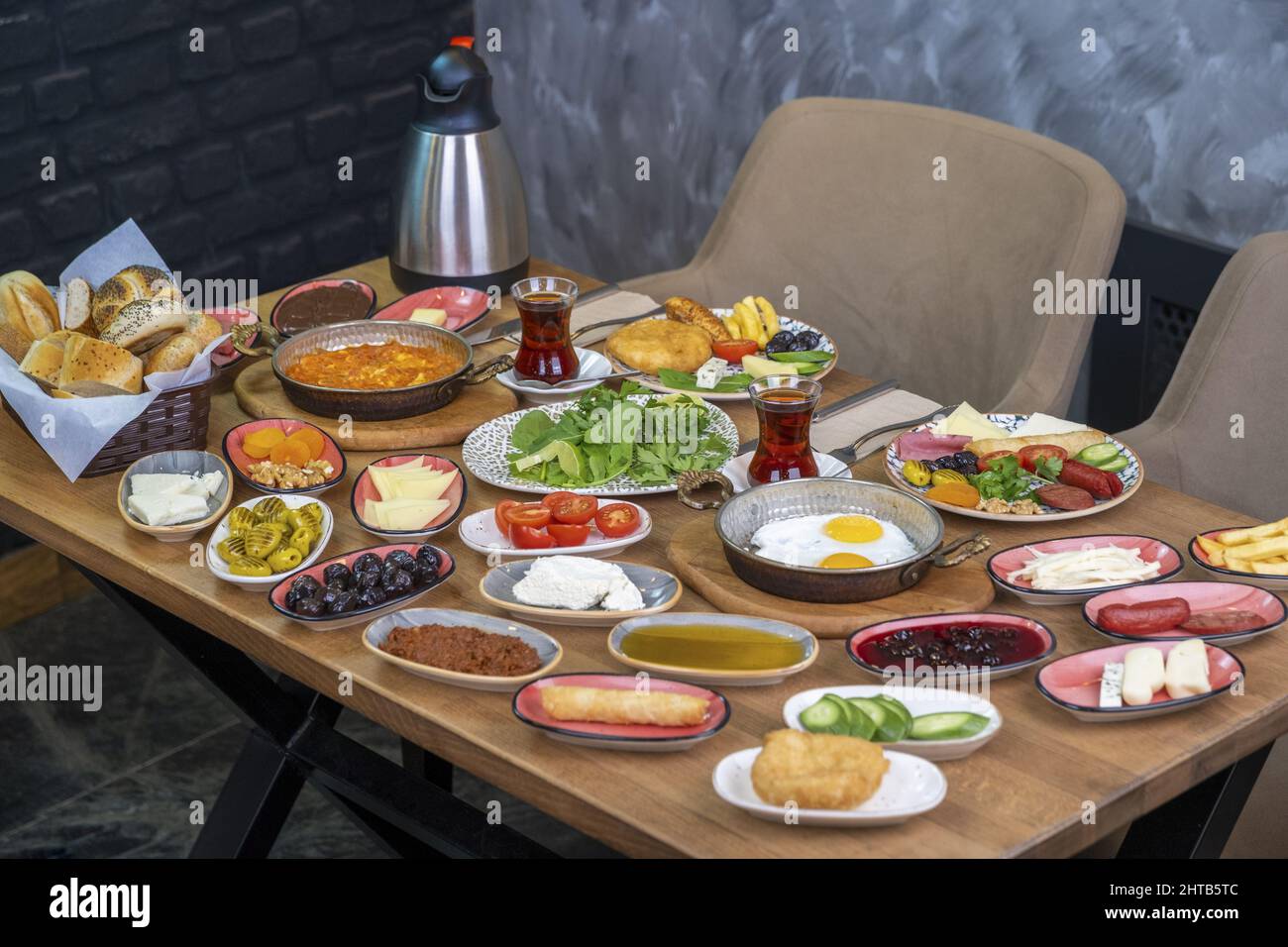 Traditional Turkish breakfast table Stock Photo - Alamy
