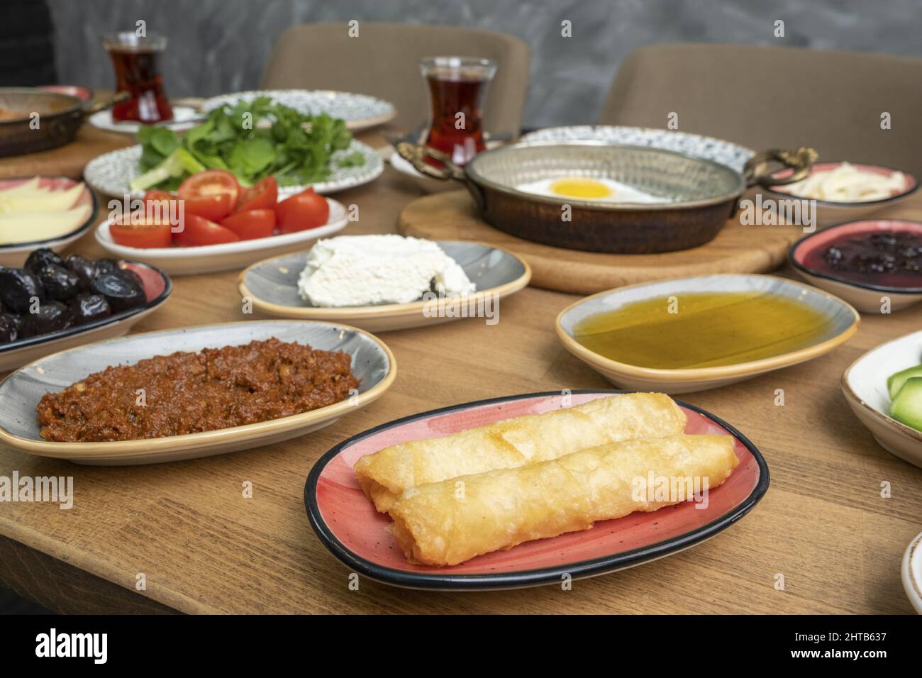 Traditional Turkish breakfast table Stock Photo - Alamy