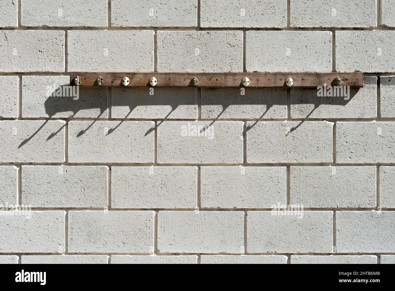 What Is A Hanging Wall Block at Elmer Pritchard blog