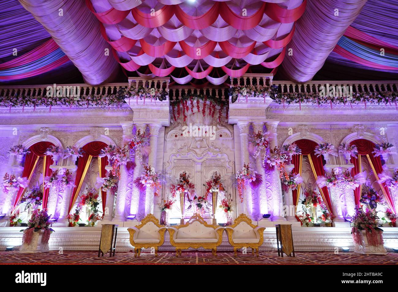 Inside events hall hi-res stock photography and images - Alamy