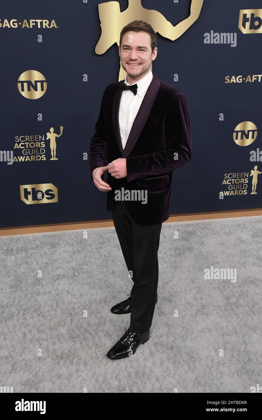 Daniel Durant arrives at the 28th Screen Actors Guild Awards held at ...