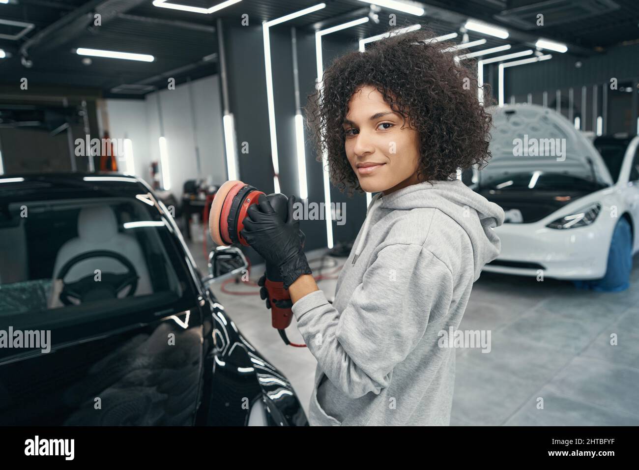 Orbital buffer hi-res stock photography and images - Alamy