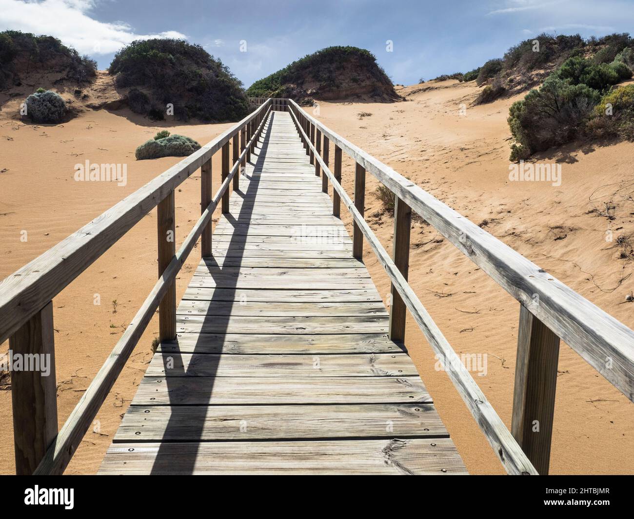 The boardwalk to Whistling Rocks, Streaky Bay, Eyre Peninsula Stock ...