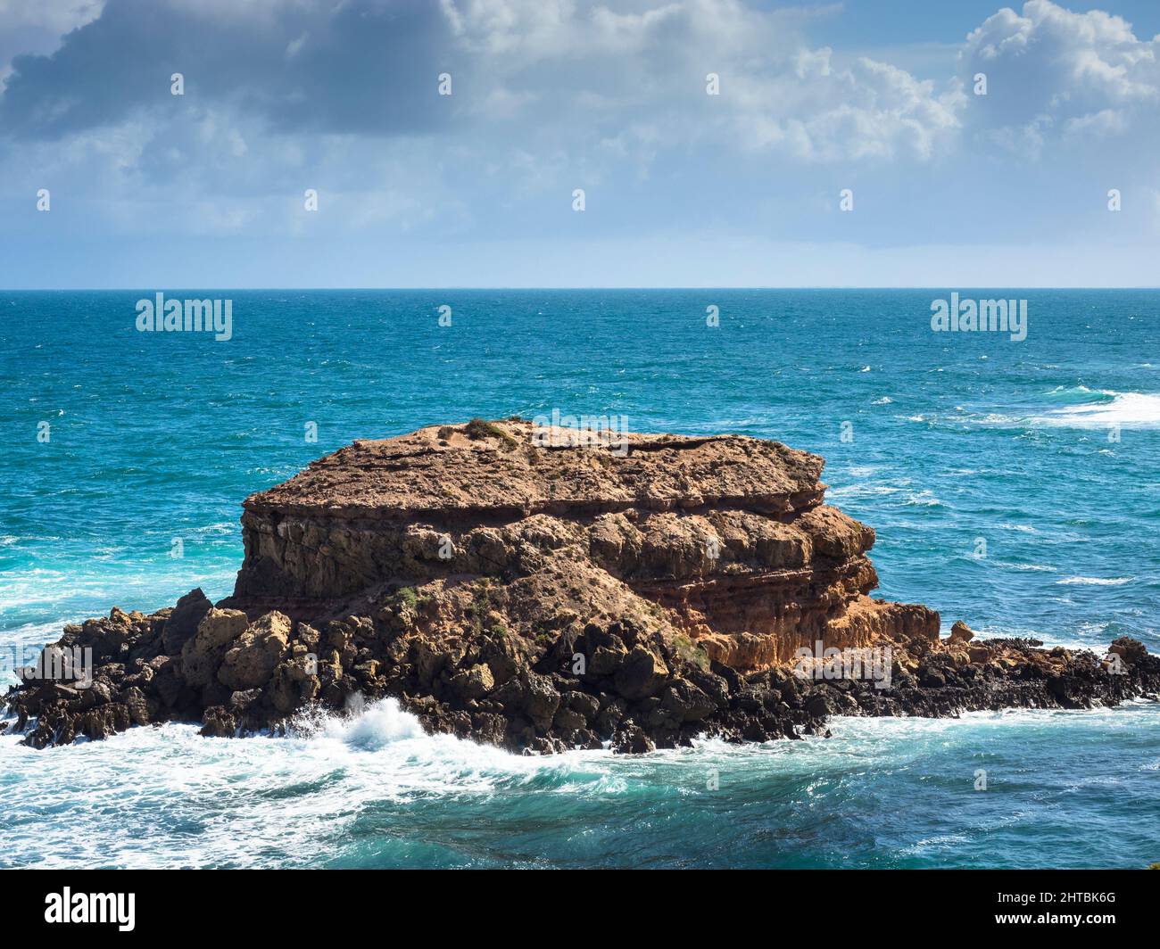 Small sea stack off Cape Bauer , Southern Ocean Stock Photo - Alamy
