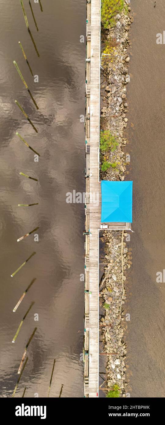 Vertical top view of the pier at Hudson River next to the Mine Dock ...