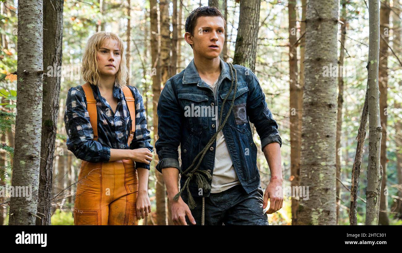 DAISY RIDLEY and TOM HOLLAND in CHAOS WALKING (2021), directed by DOUG ...