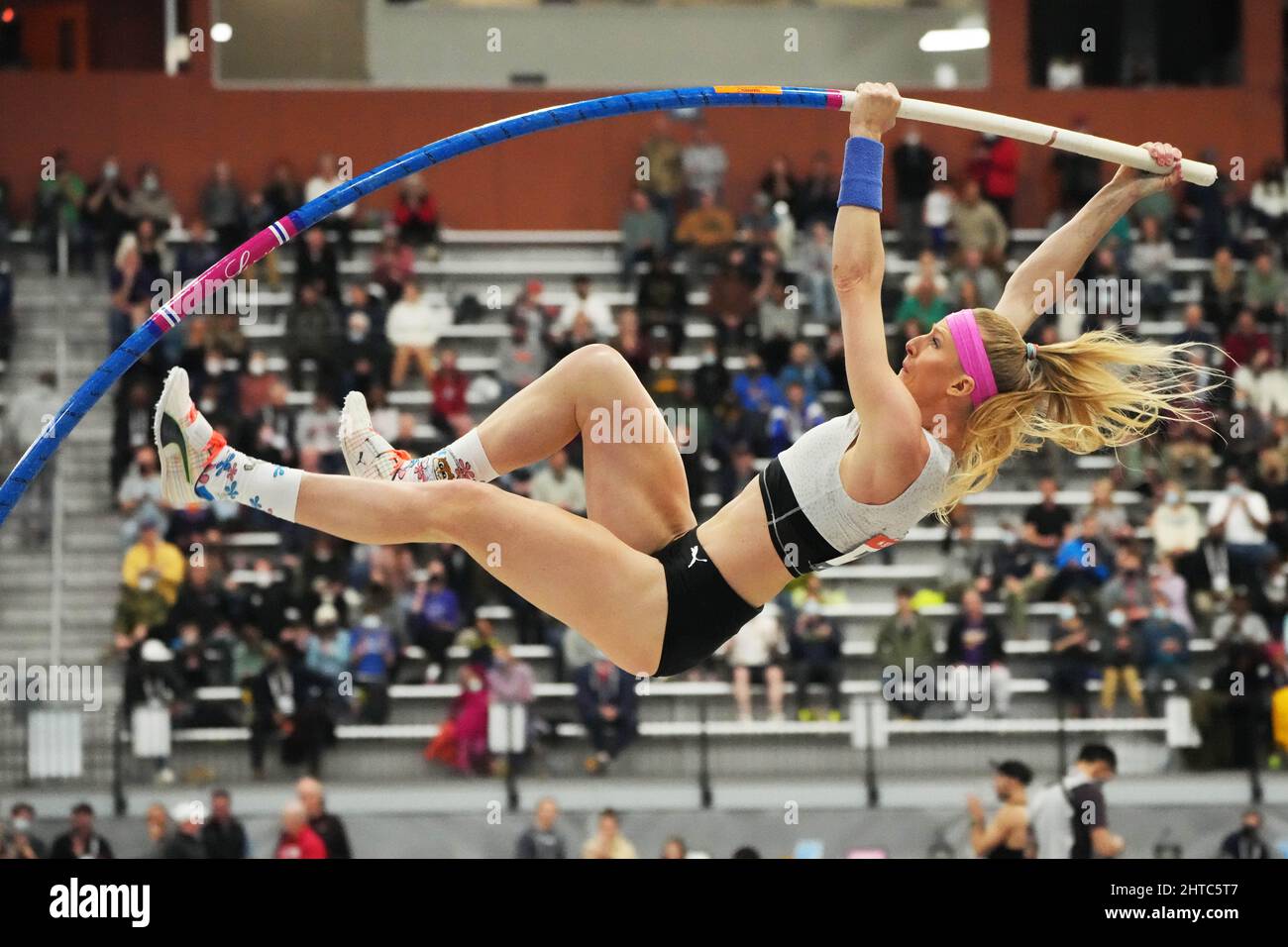 Sandi Morris wins the women's pole vault at 15-9 (4.80m) during the USA ...