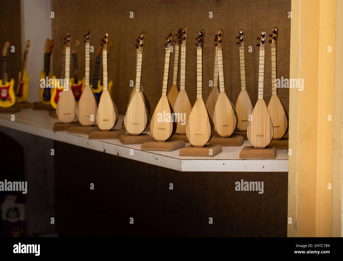 Dutars hi-res stock photography and images - Alamy