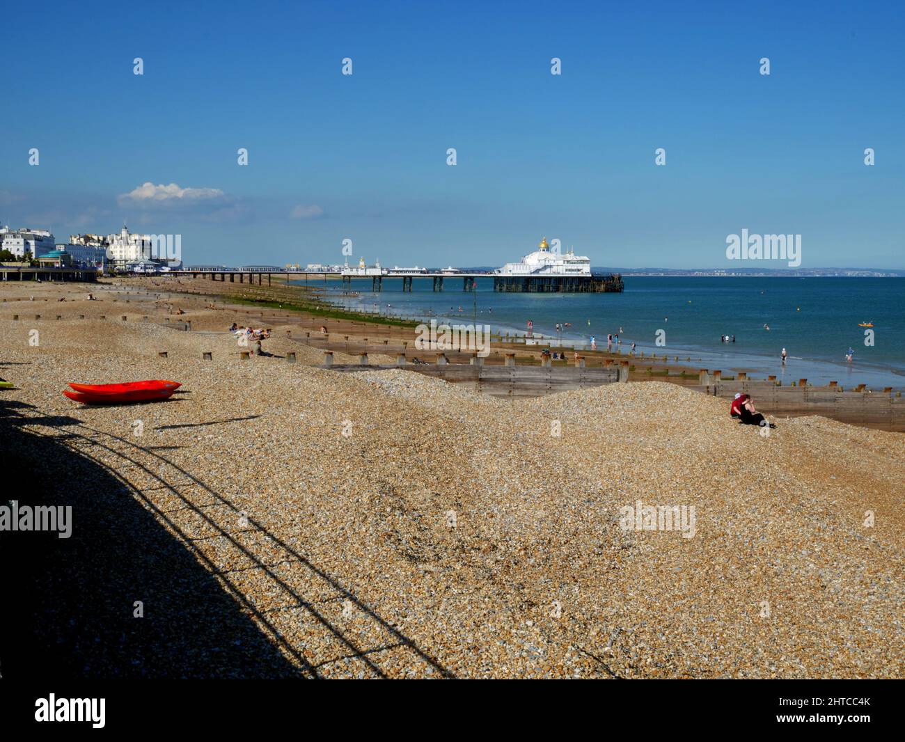 The beach and pier at Eastbourne, East Sussex Stock Photo - Alamy