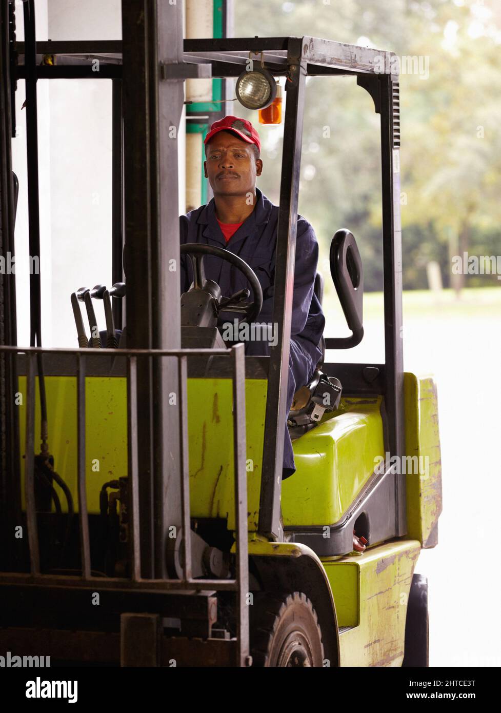 Worker operating a forklift hi-res stock photography and images - Alamy