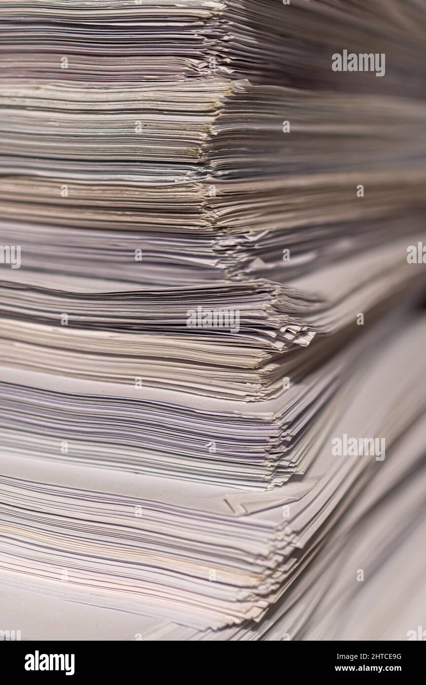 Used papers hi-res stock photography and images - Alamy